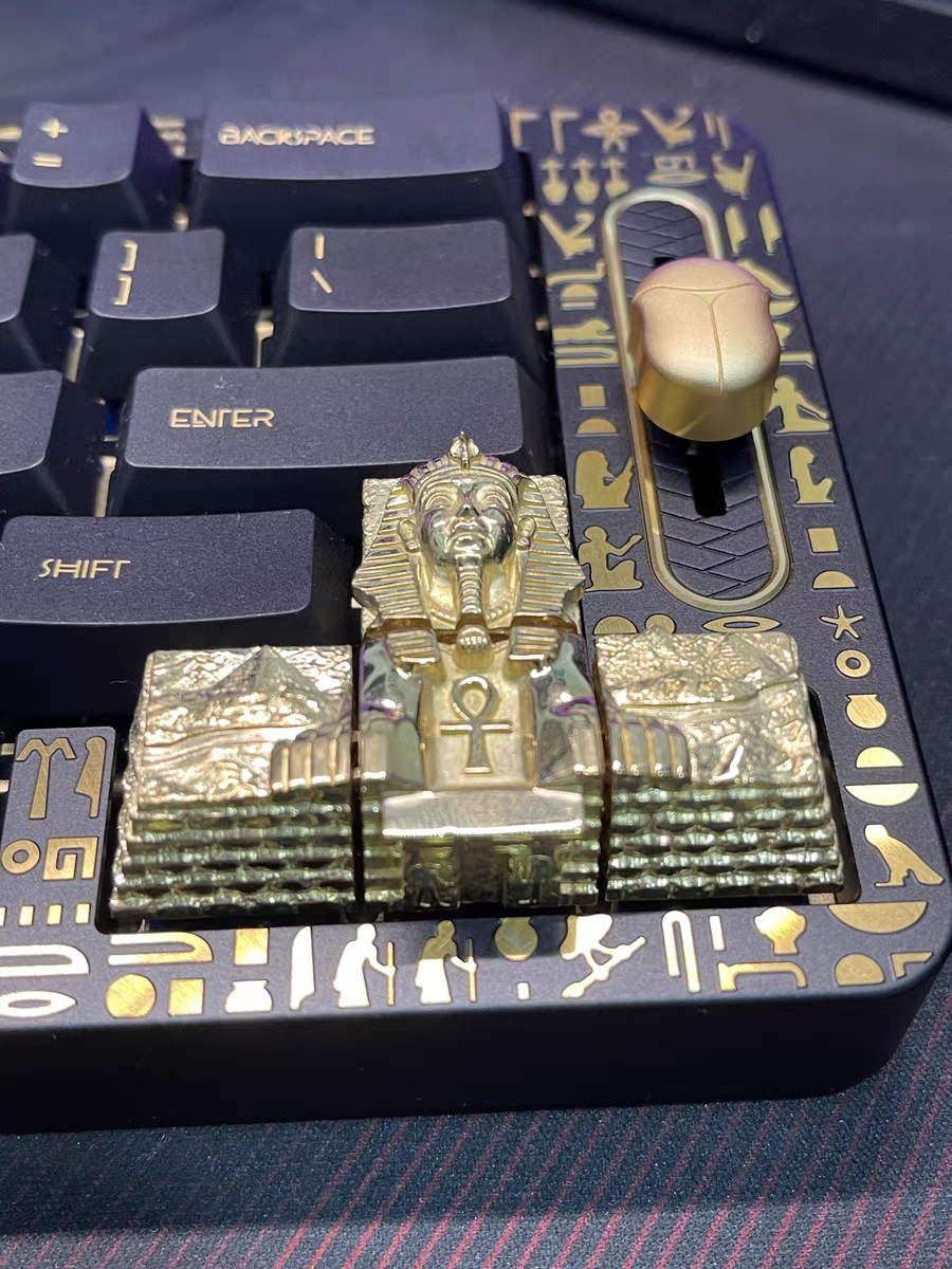 Pharaoh Egyptian Pyramid Artisan Keycaps – Finalkey